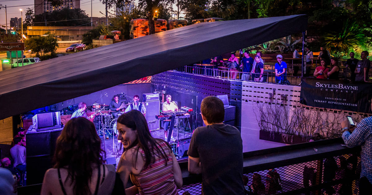 Top 3 Entertainment Venues Near Austin, TX - The Best Tour